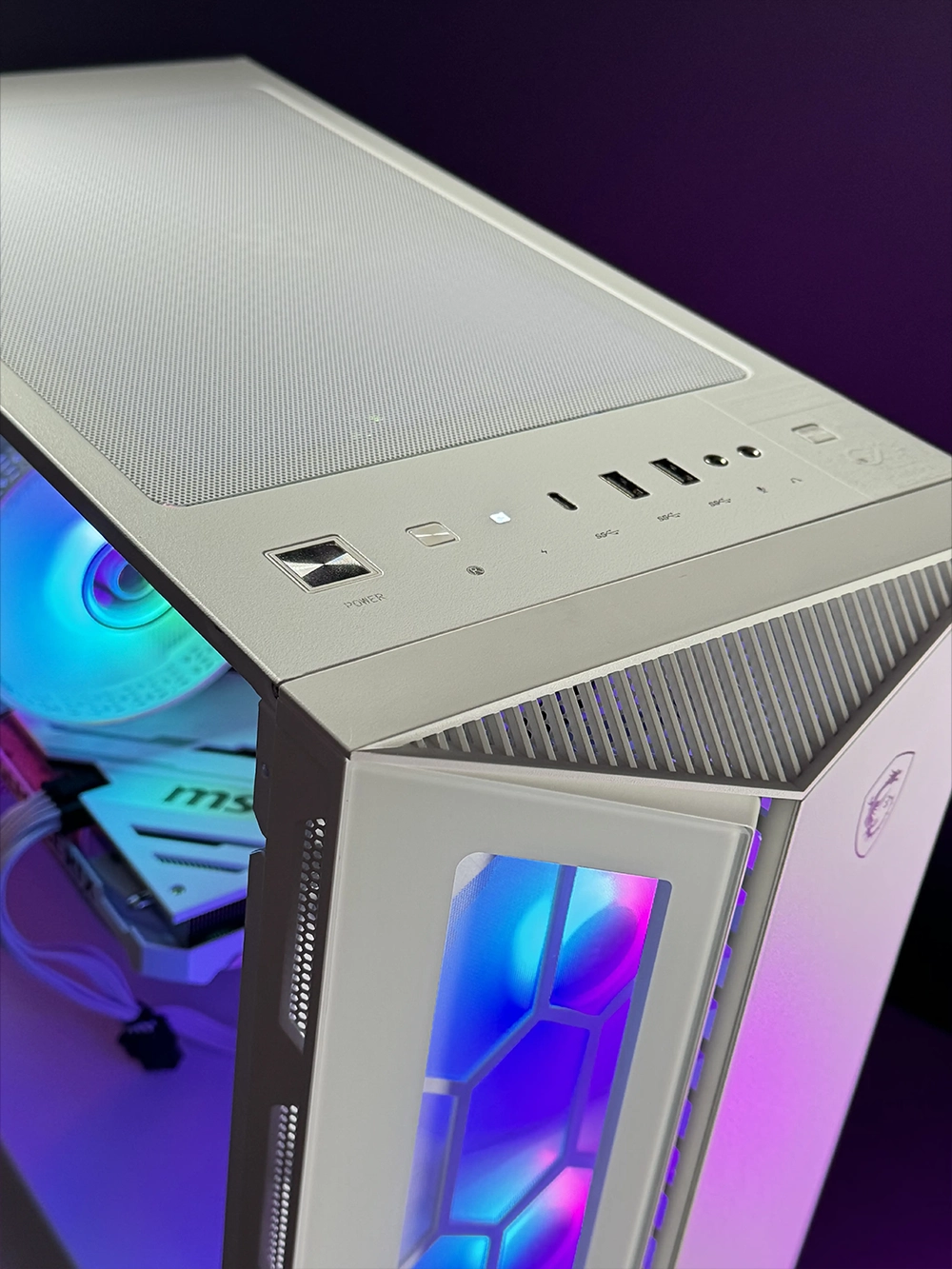 GHOST X2 | AMD 7 5800X | RTX 4070 Super | 16GB RAM | 1 TB NVMe